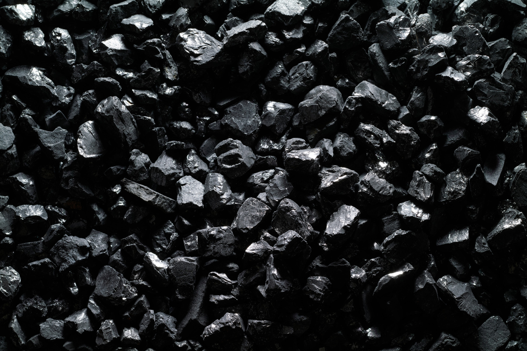 LuxCarbon – In our element.